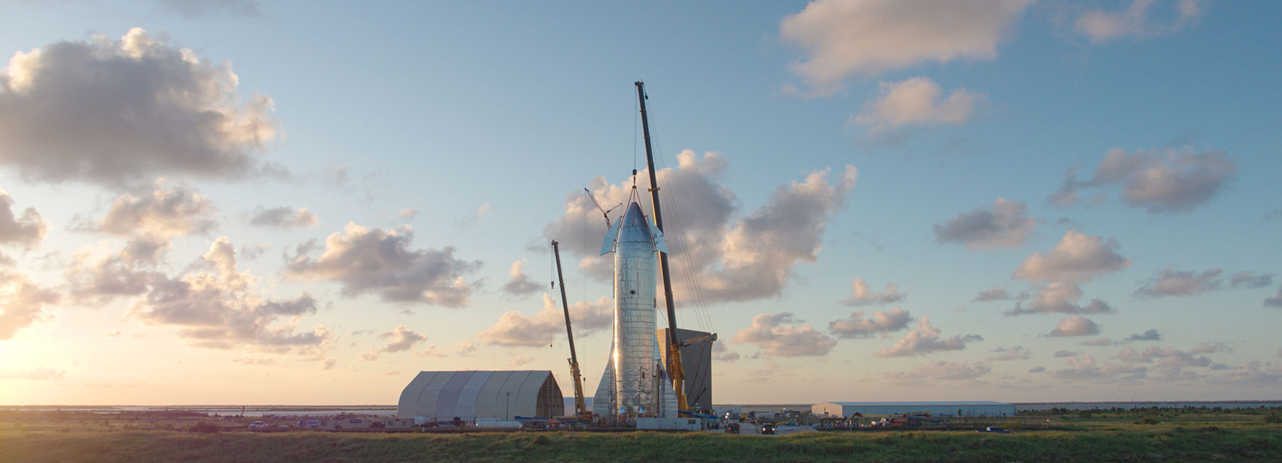 elon musk unveils spaceX's starship plans for private trips to outer space