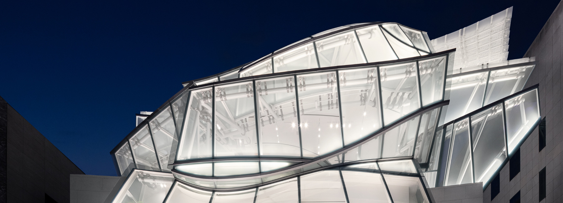 frank gehry + peter marino open louis vuitton maison seoul