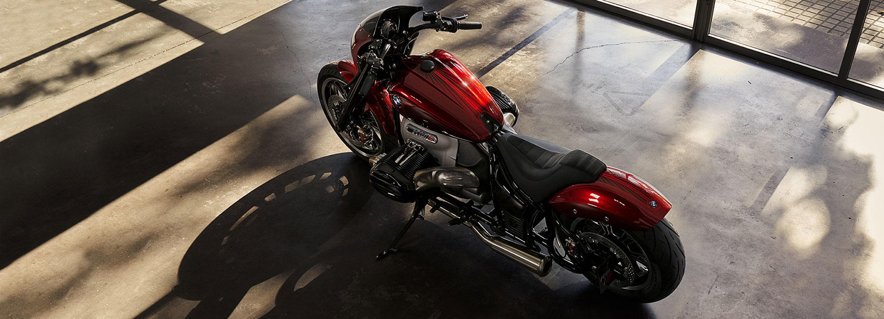 BMW motorrad concept R18 / 2 custom cruiser's world debut at EICMA 2019