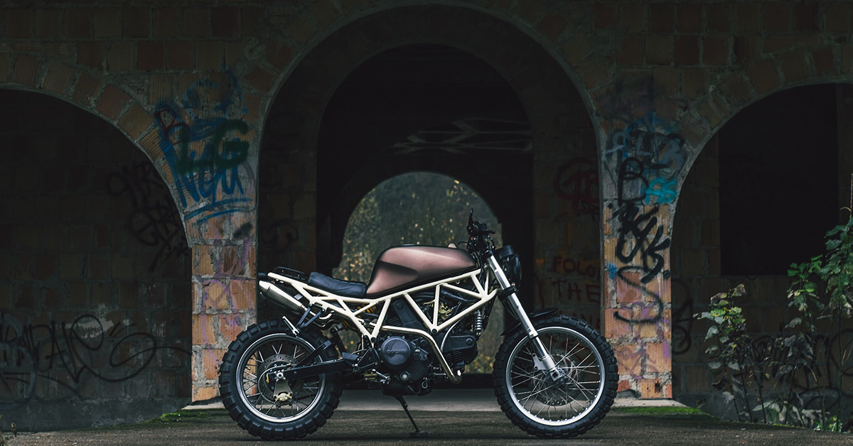 webbed subframe shapes the custom ducati 750SS by LL motorcycles