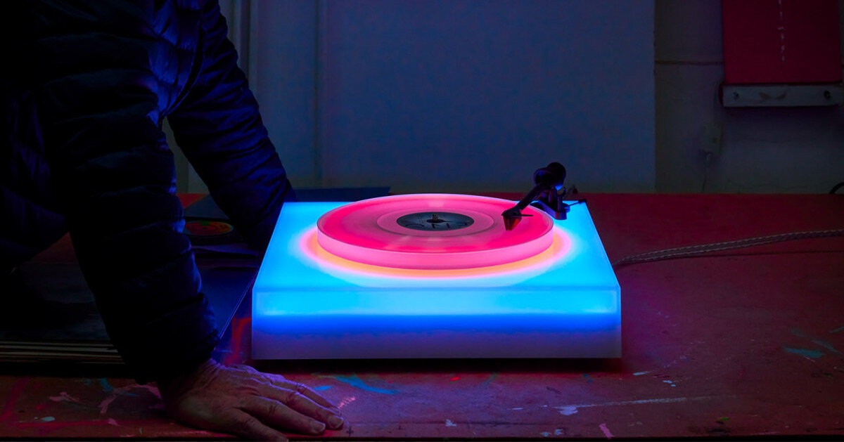 brian eno develops limited run of color-changing LED turntables