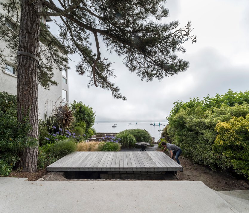 avignon architecte transforms neglected veranda into topless house