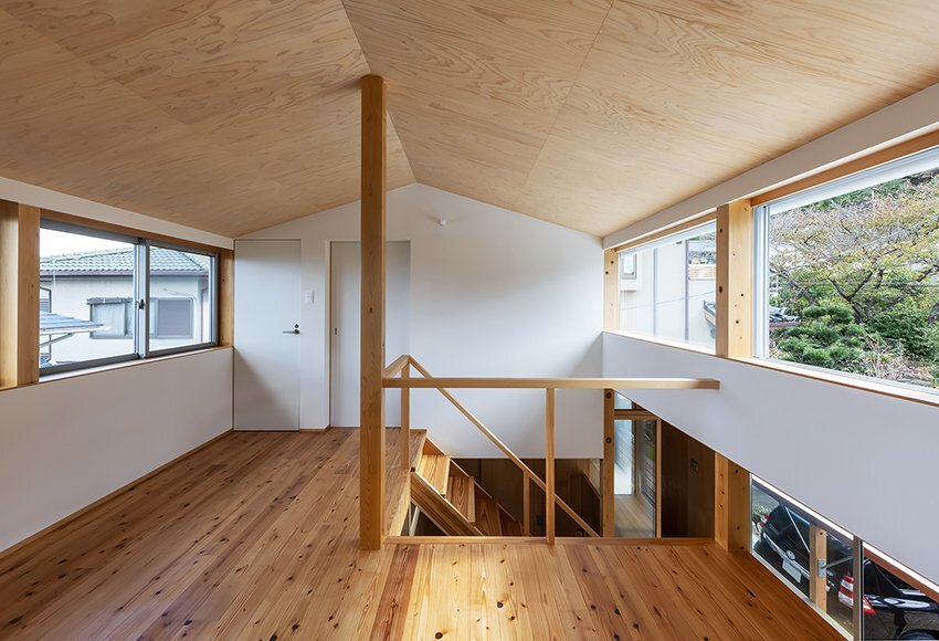 nLDK architects' house blends cues from traditional japanese architecture