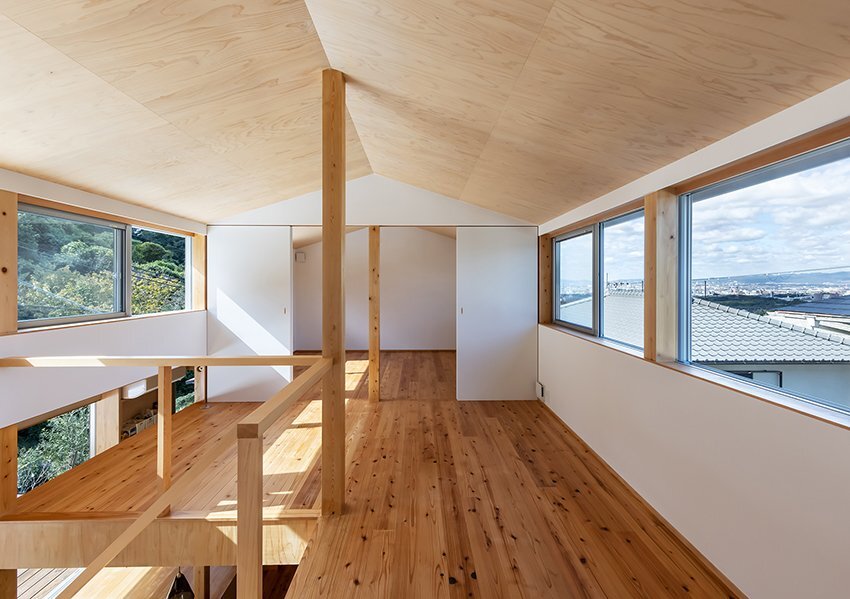 nLDK architects' house blends cues from traditional japanese architecture