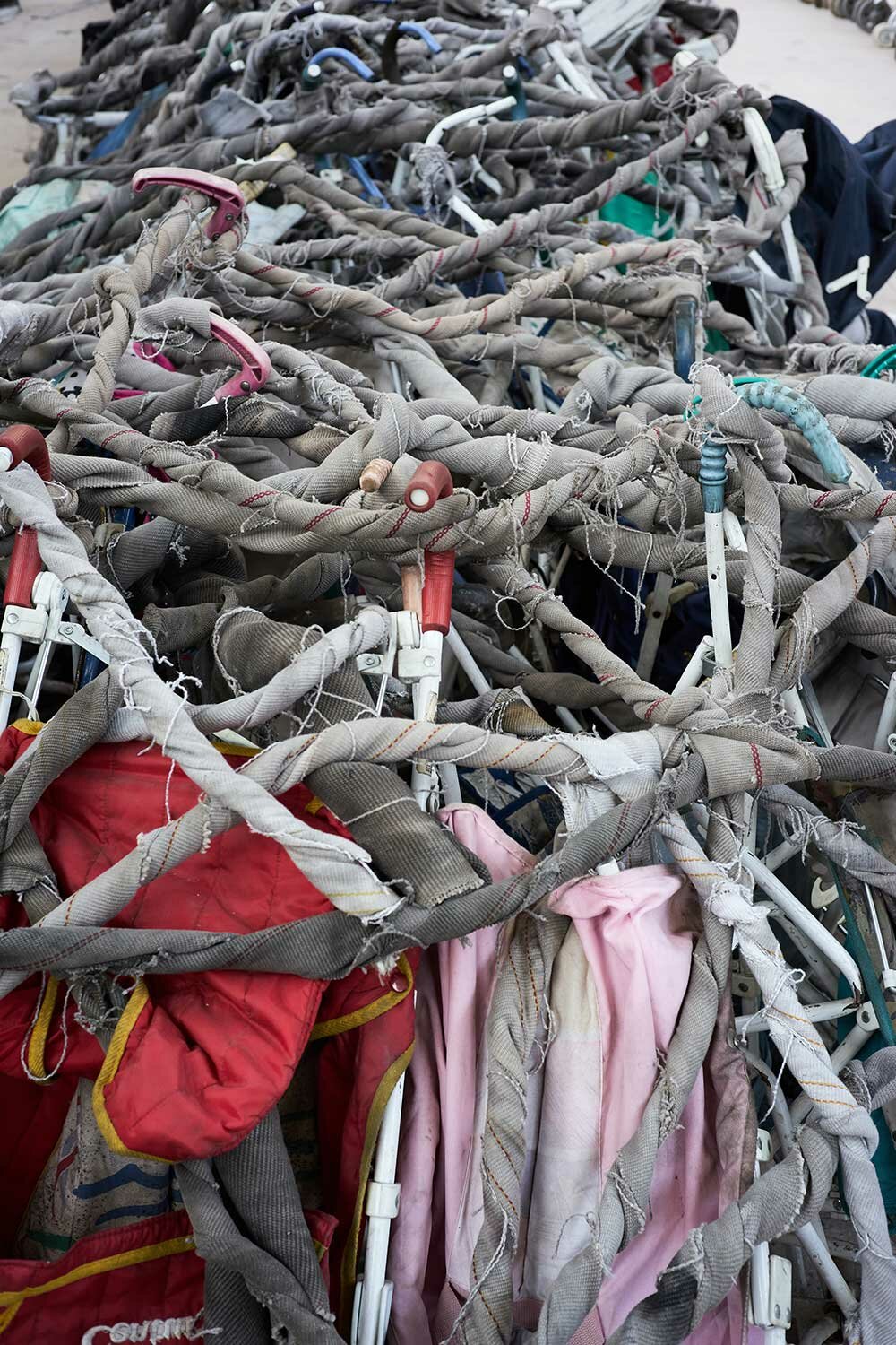 nari ward's 'gilded darkness' reflects today's socio-political issues