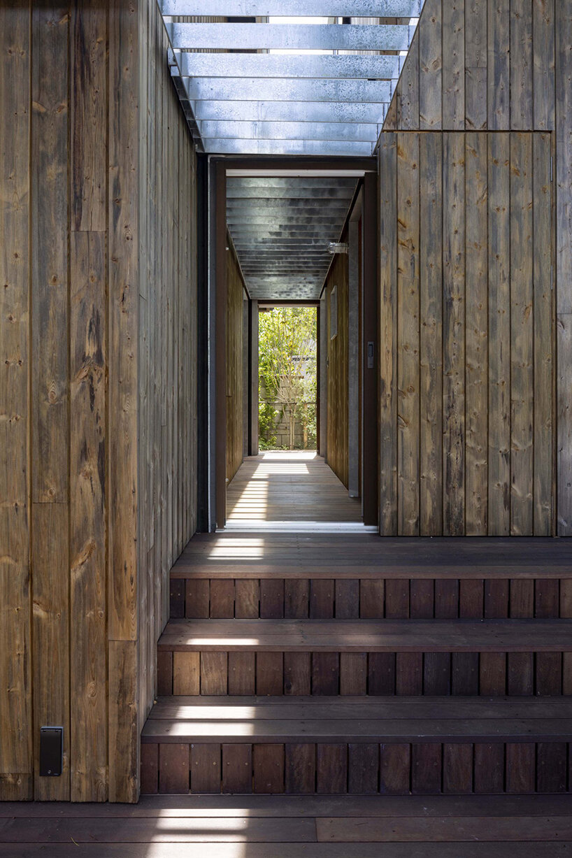 key operation inc. composes 'hayama huts' as a village-like home