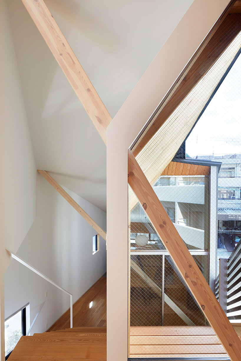 alphaville builds house of stacked tsuboniwa gardens within the urban ...