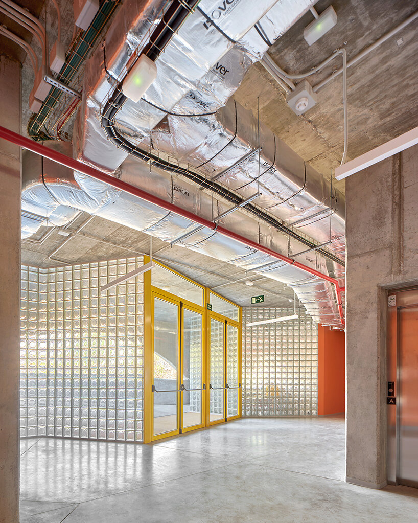 andrés jaque designs 'colegio reggio' as a complex 'multiverse'