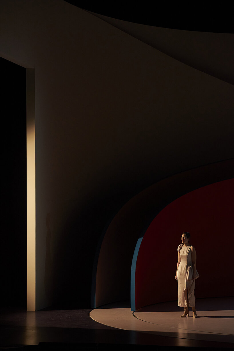 pierre yovanovitch sculpts movable opera set for theater basel