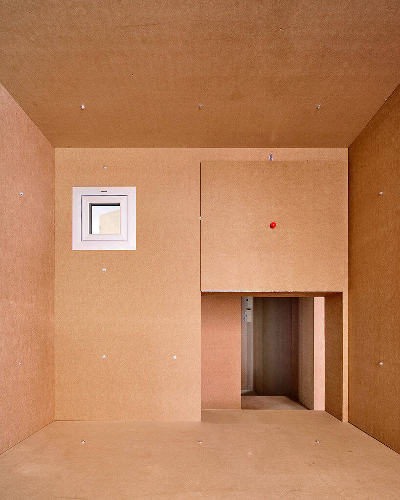 TAKK exposes old partitions + electrical installations in energy ...