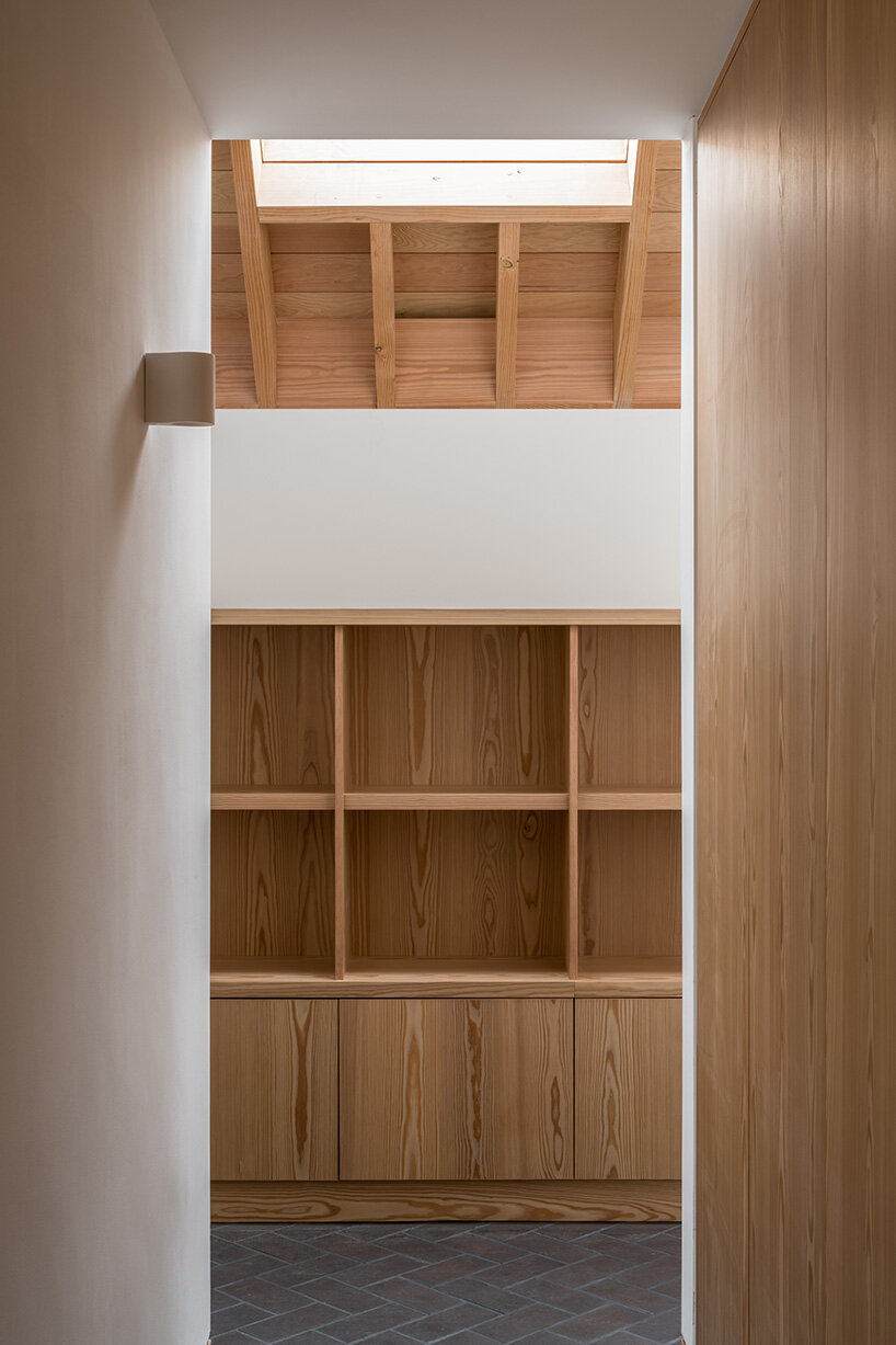 english barn transformed into picturesque garden home by manea kella