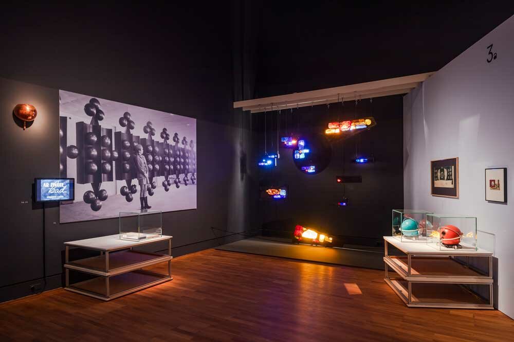 retrotopia at berlin's kunstgewerbemuseum touches on the role of design in socialist spaces