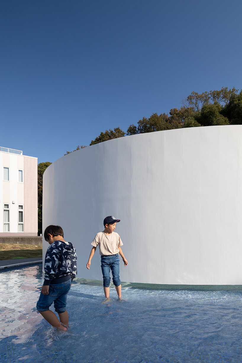 T2P architects sculpts three-layered circular plaza in japan