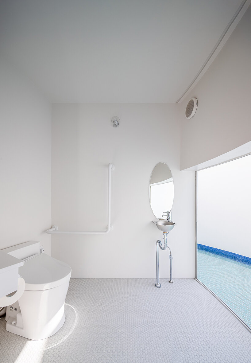 T2P architects sculpts three-layered circular plaza in japan