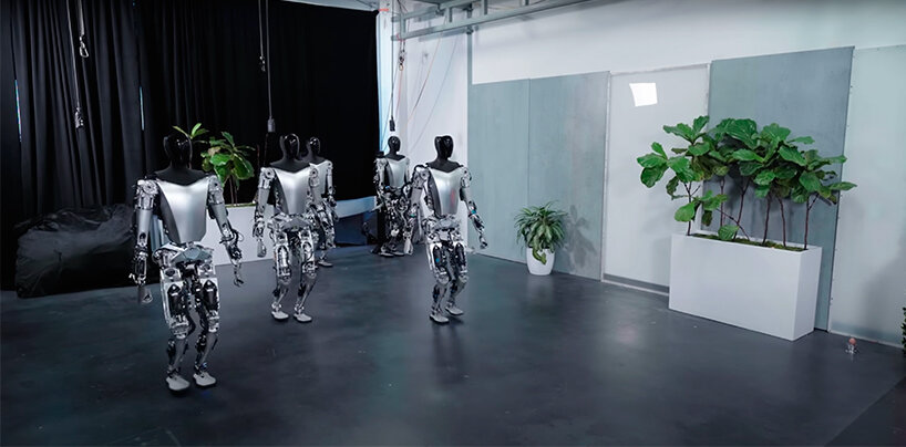 Watch The Bot Robots