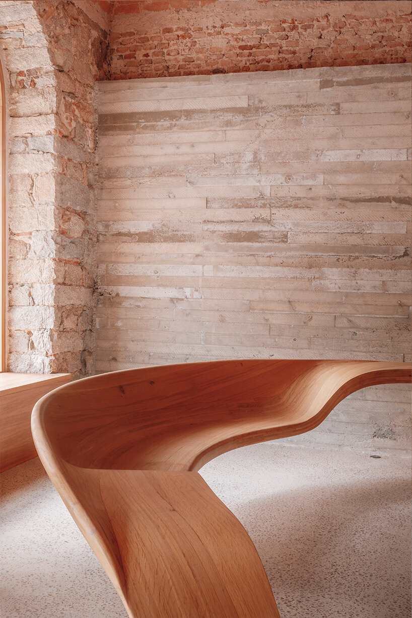 amelia tavella's curvilinear furniture-sculpture hybrid twists from ...