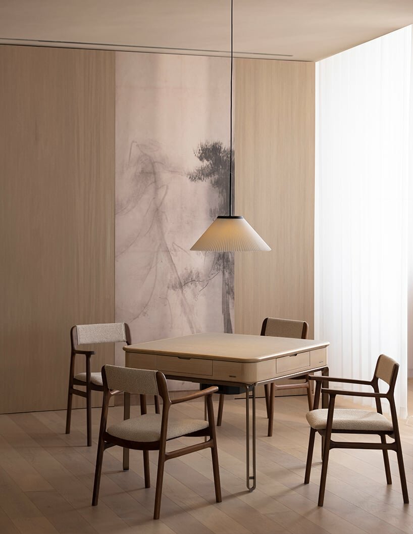 li tian's chinese mahjong table fuses culture and modern technology