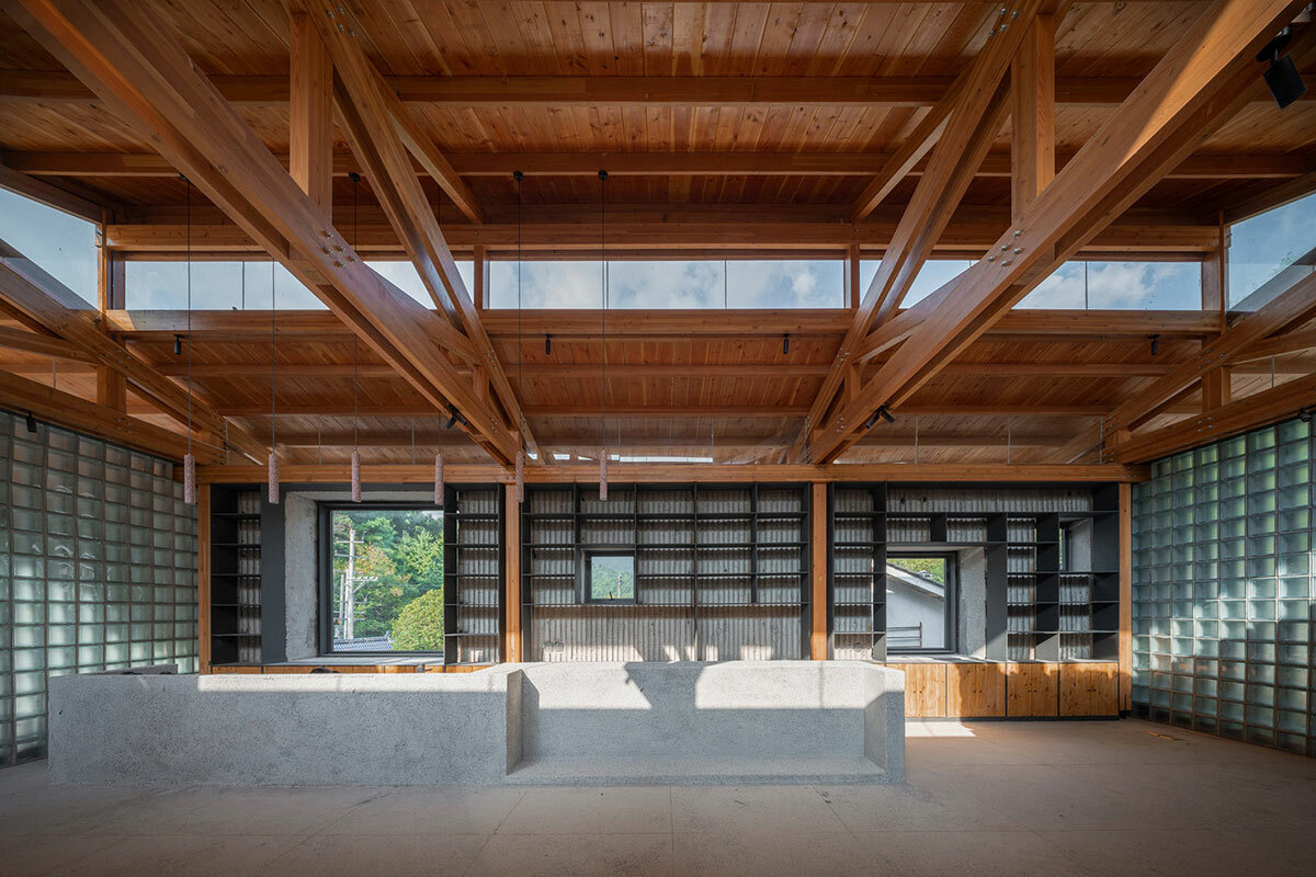 shulin architects completes new gateway to china's liuba mountains