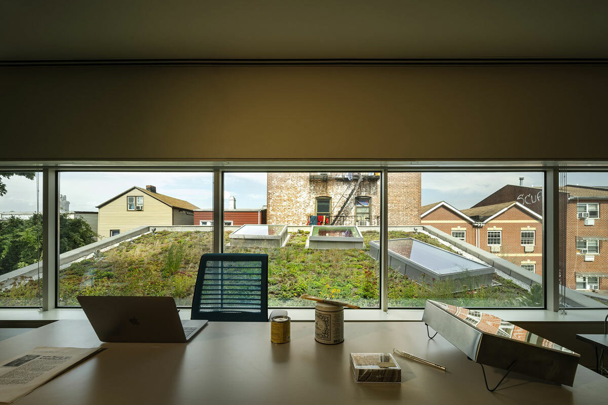 louis armstrong center opens in queens as a tribute to the jazz icon