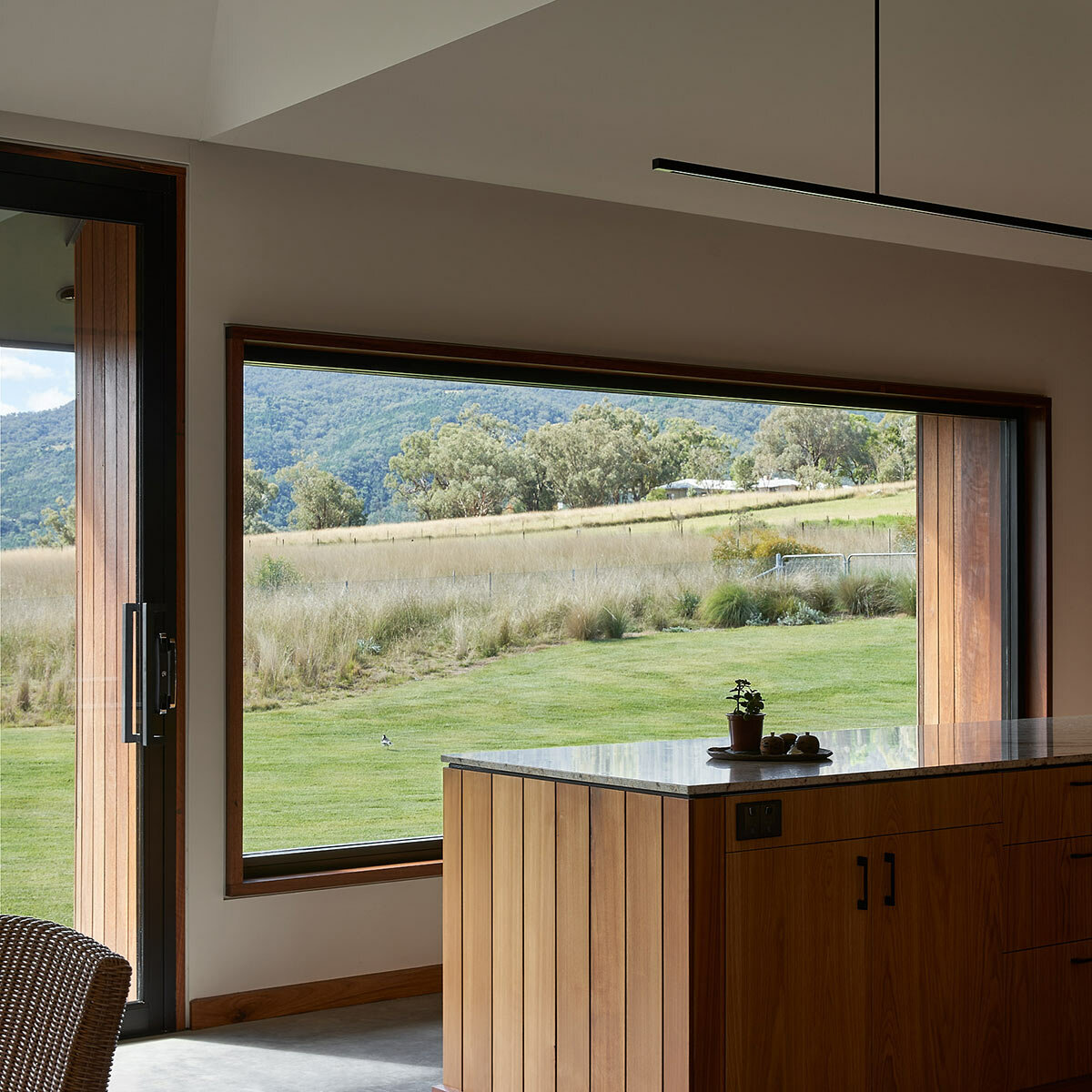 house in the dry: MRTN architects' garden oasis in arid australia