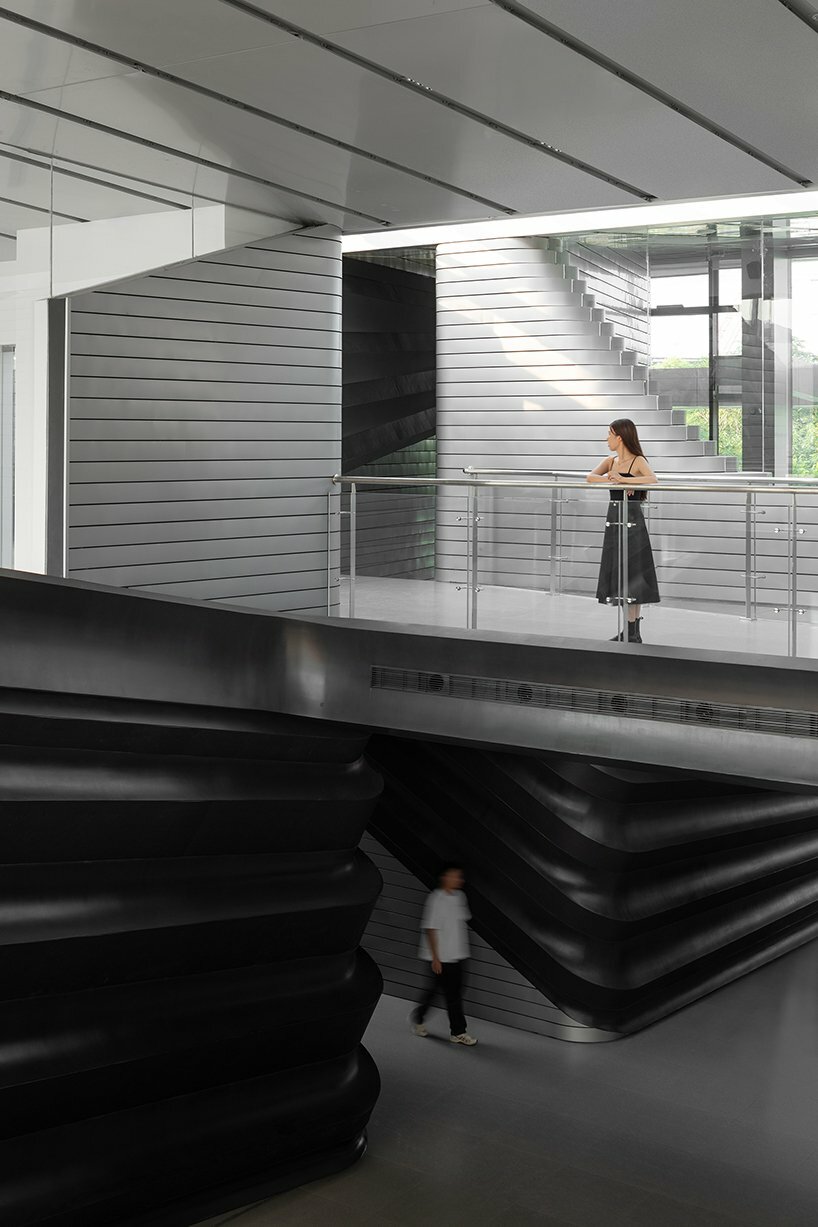 ATAH unveils innovative shell energy station in china