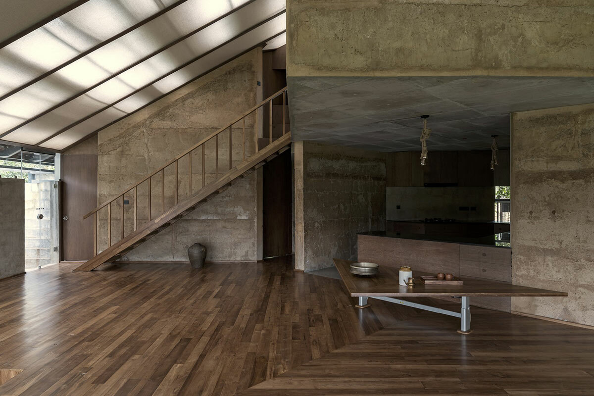 tiled rooftop amphitheater encloses wallmakers' nisarga art hub