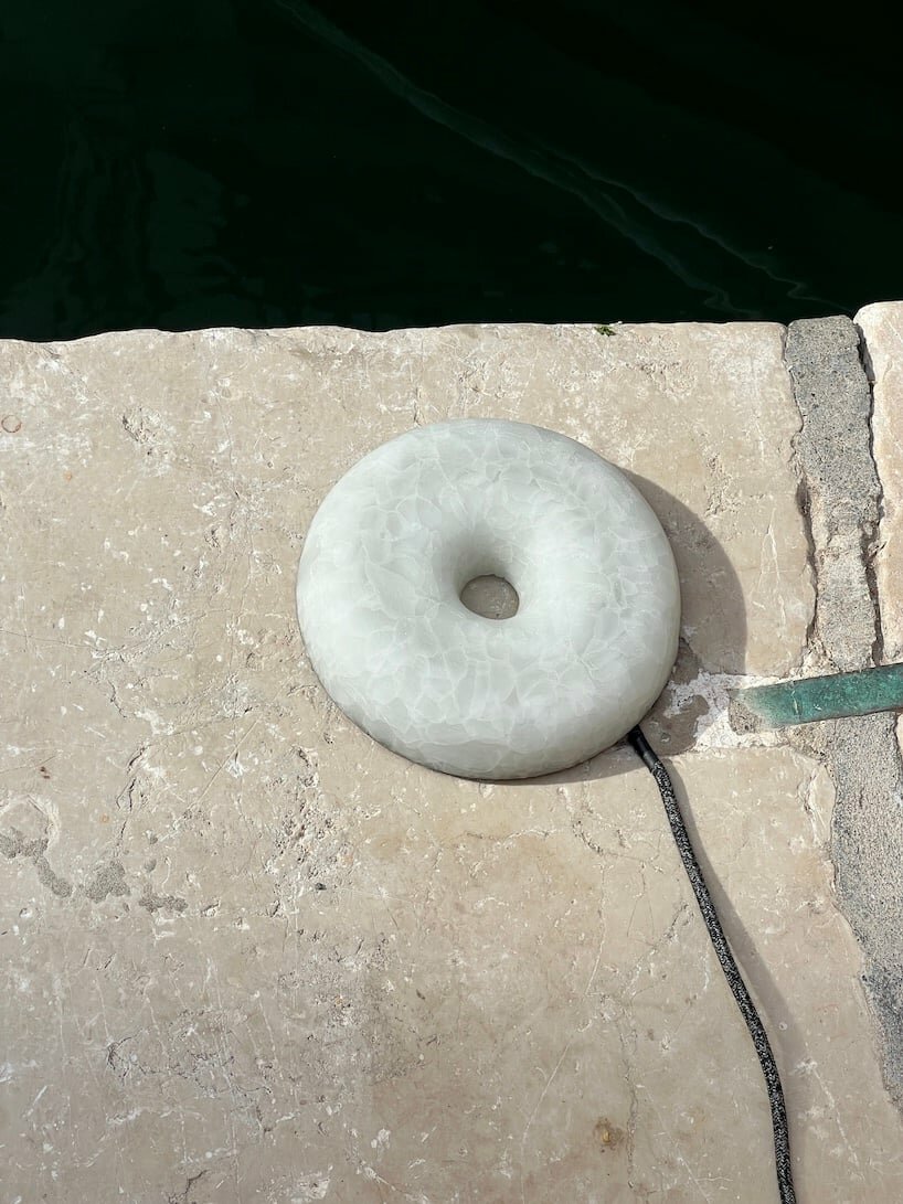 fresh.glass upcycles discarded glass chips into icy modular lamps