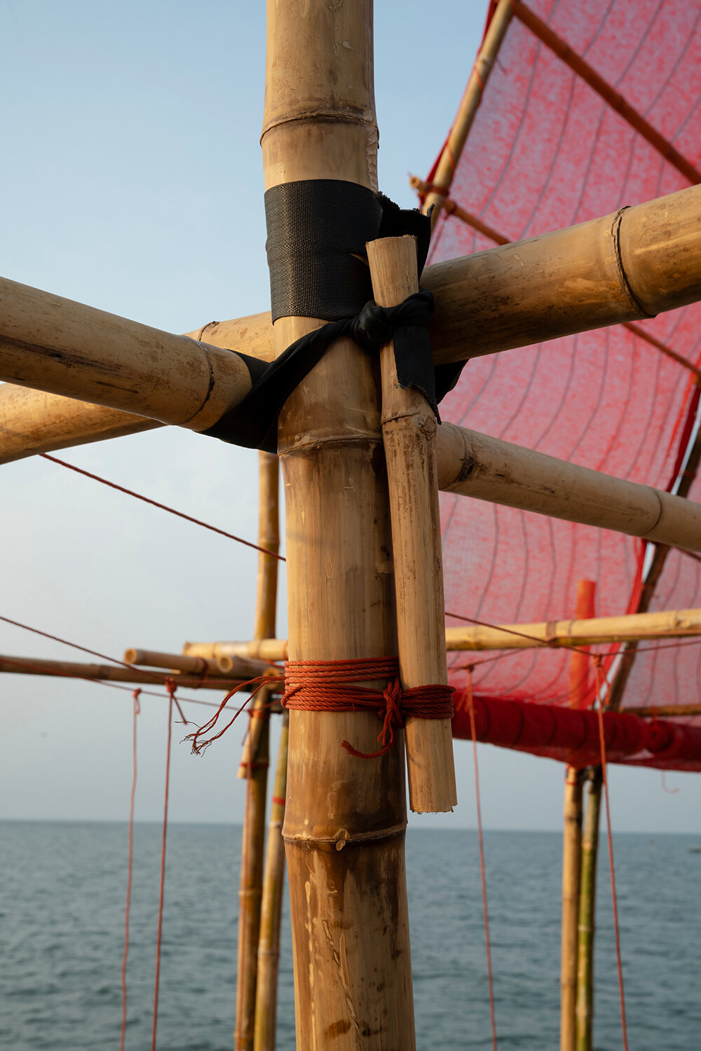 chat architects' oyster-tasting pavilion draws on traditional bamboo ...