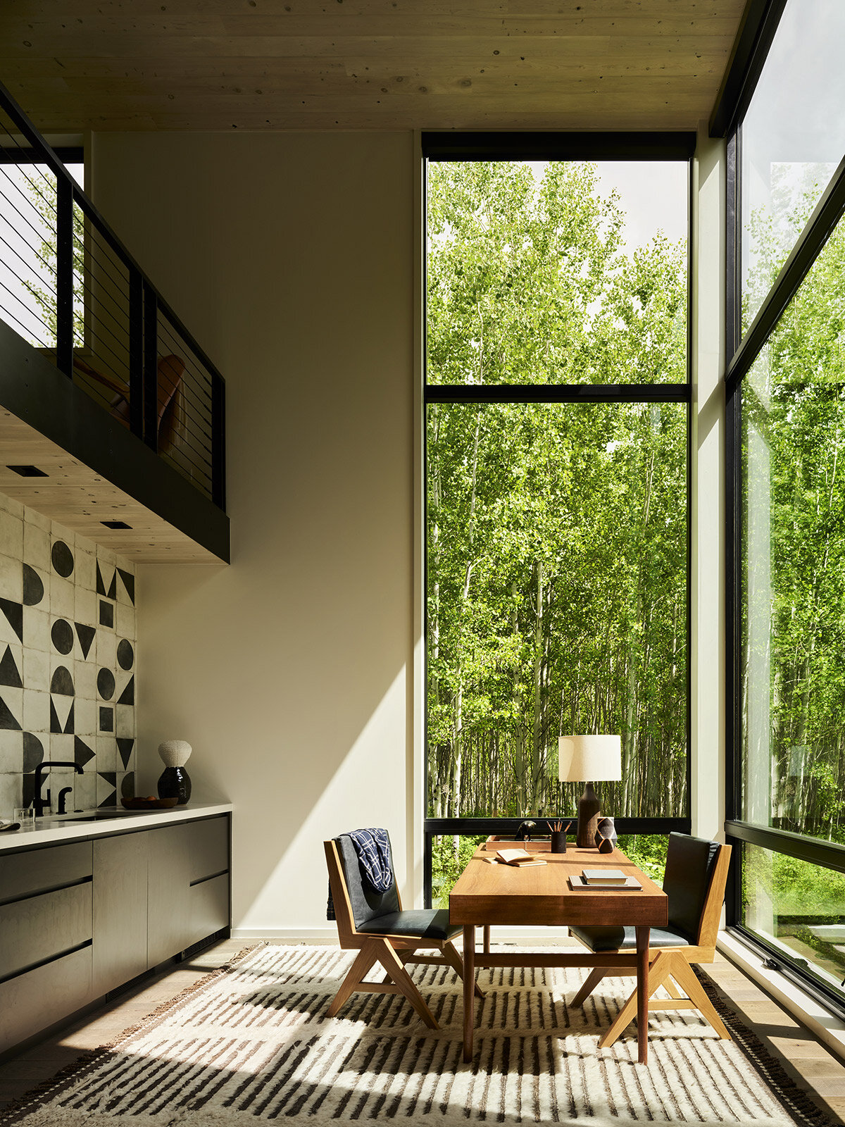 CLB architects scatters shinemaker retreat at the base of the tetons