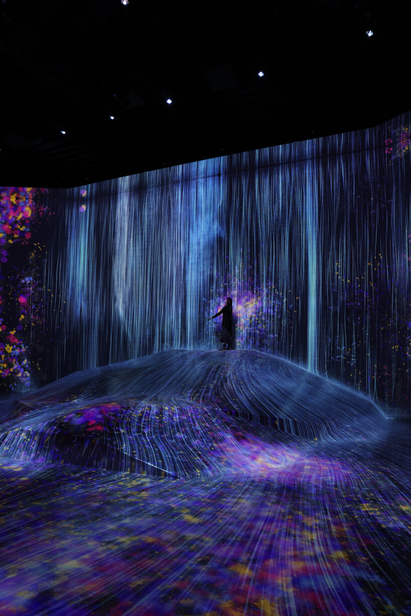 'technology is not in conflict with nature' - teamLab's new borderless ...
