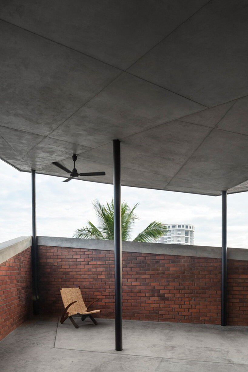 patterned brickwork enfolds residence by purple ink studio in india