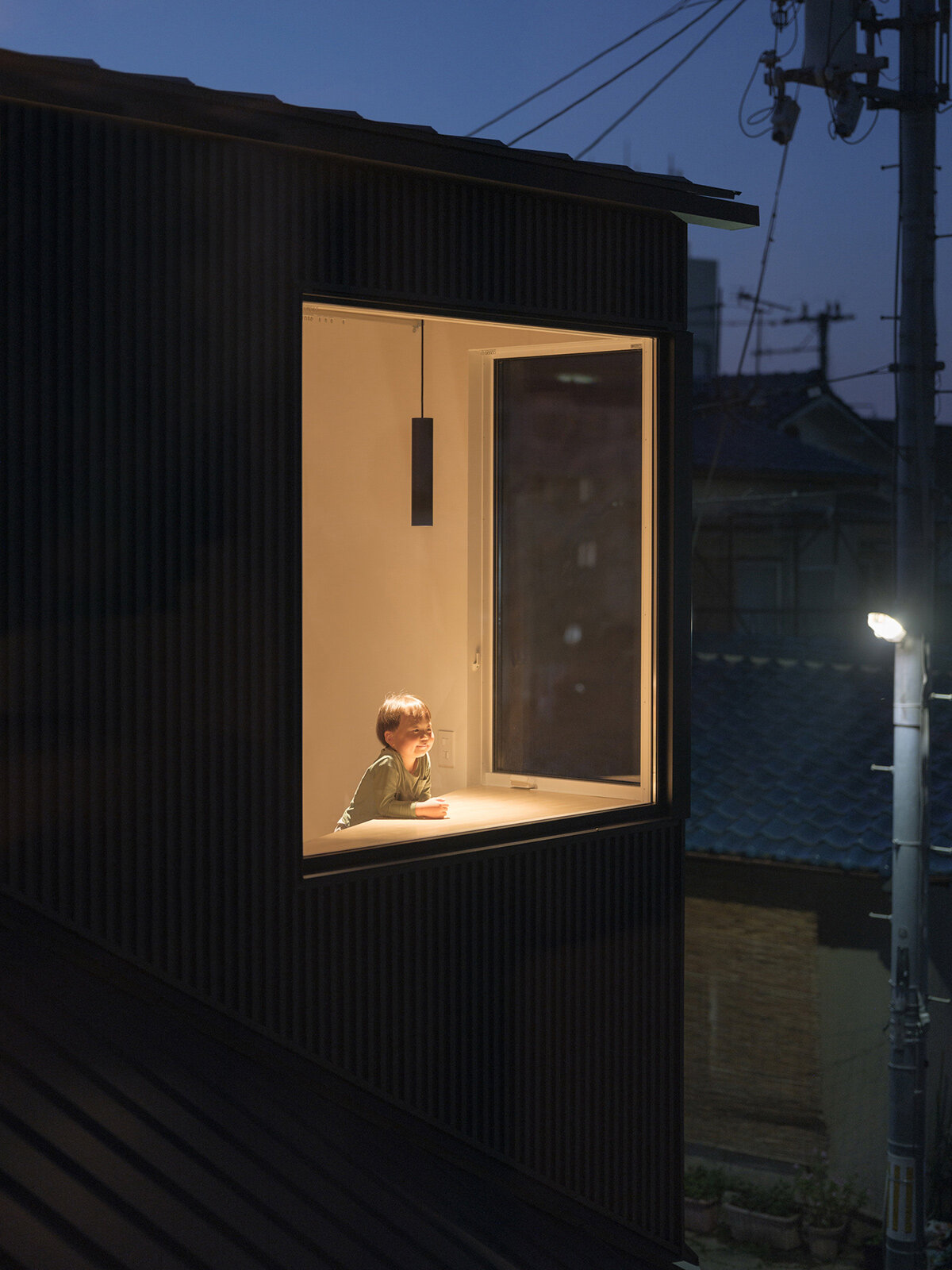 house in daigo: takehiko suzuki brings modern architecture to kyoto