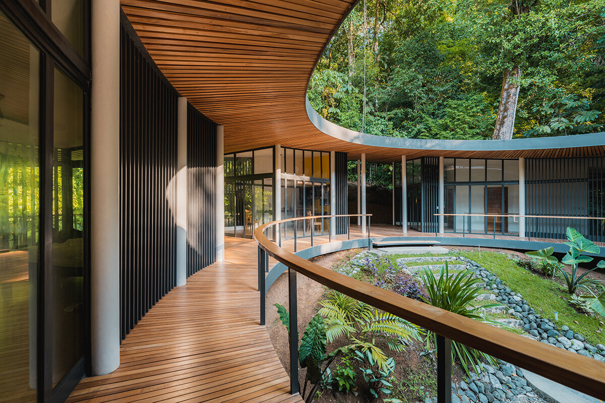 studio saxe plans circular 'sinfonia verde' stilt house in costa rica