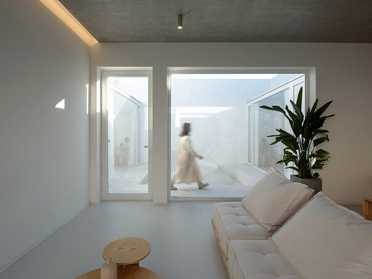 softened forms front beijing's sleeping lab·tang by atelier d’more